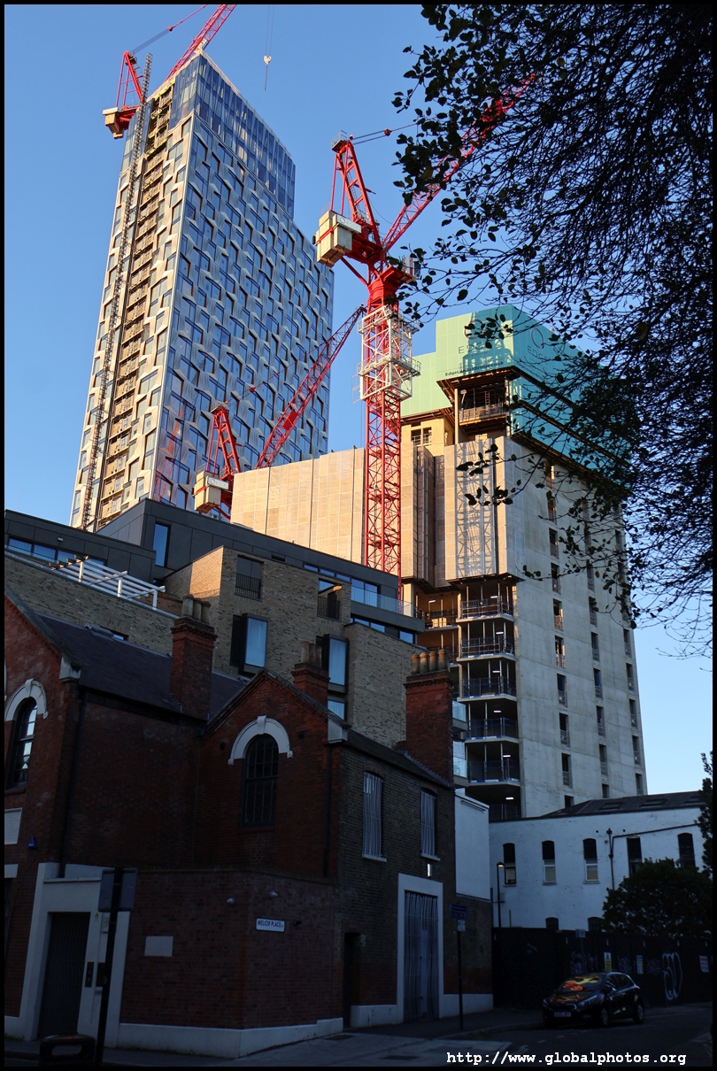 Edge London Bridge | Southwark | 109m | 27 fl | U/C | Page 6 ...