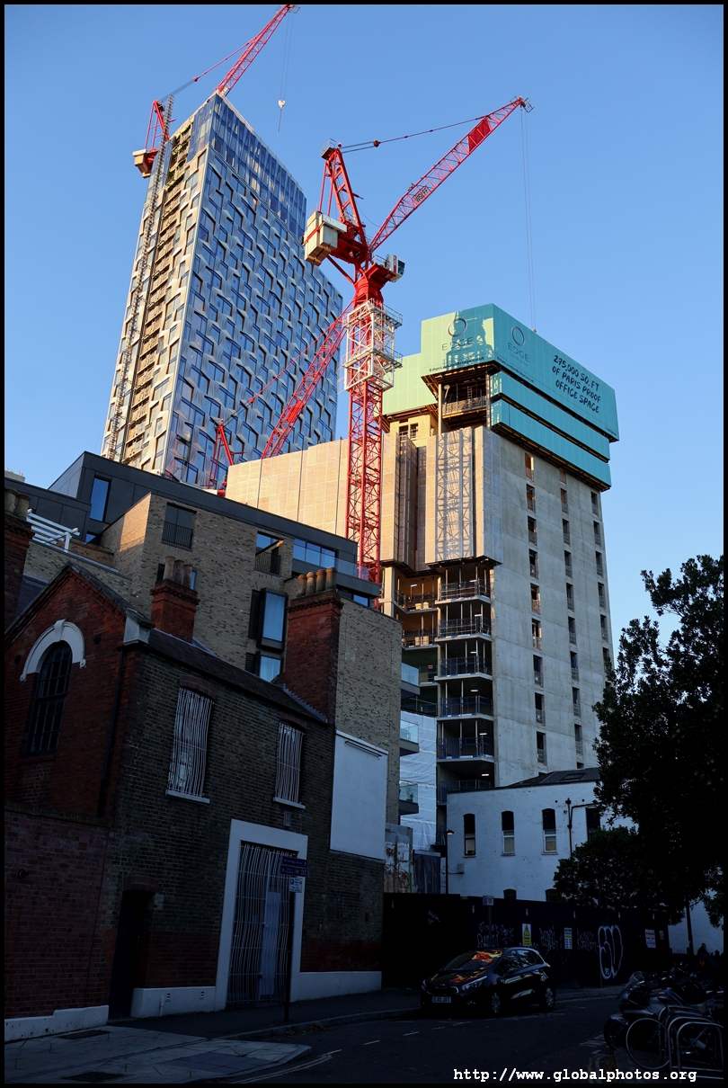 Edge London Bridge | Southwark | 109m | 27 fl | U/C | Page 6 ...