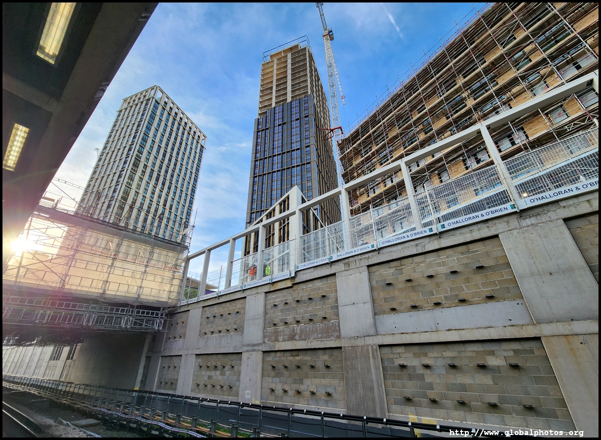 Twelvetrees Park | West Ham | 113m, 107m, 85m, 51m | 34, 32, 26, 15 fl ...