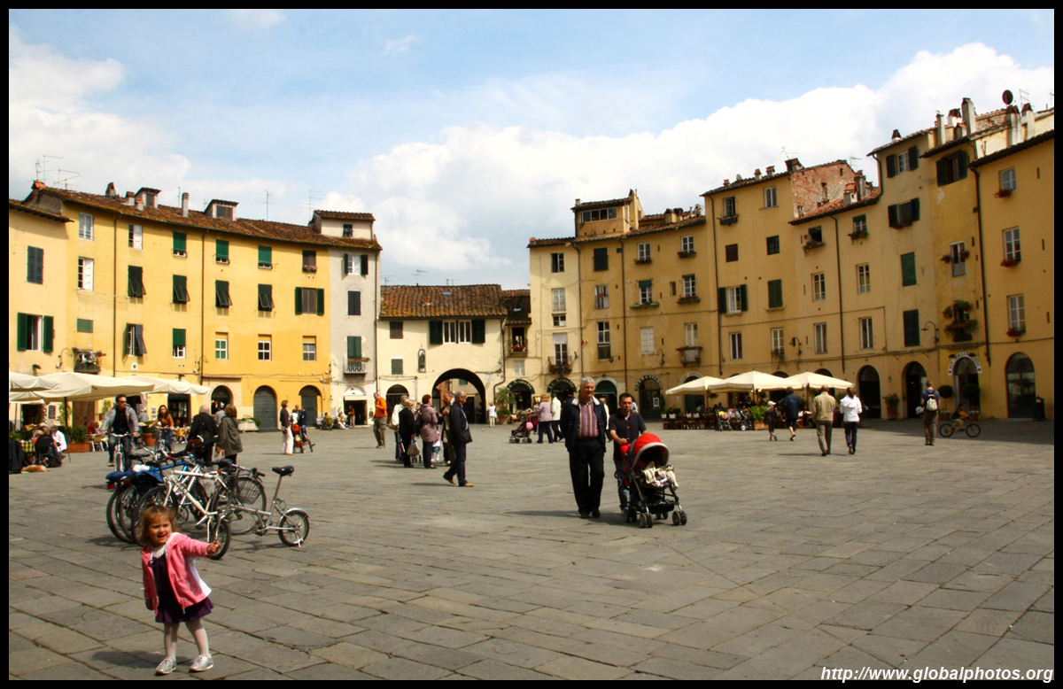 The World of Short Buildings #16 | SkyscraperCity Forum