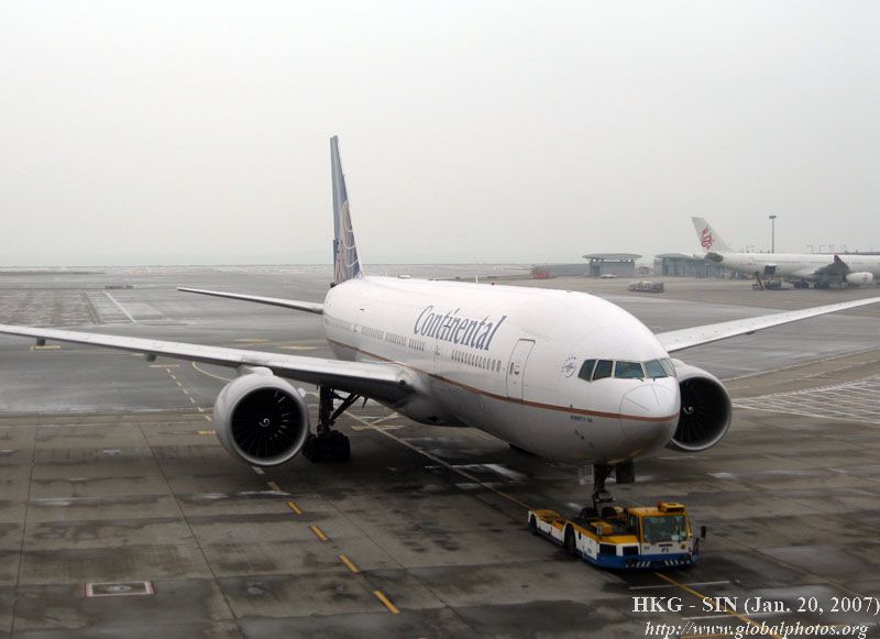 Flight Report : Hong Kong - Singapore Photo Gallery