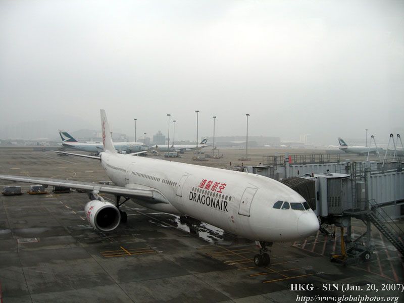 Flight Report : Hong Kong - Singapore Photo Gallery
