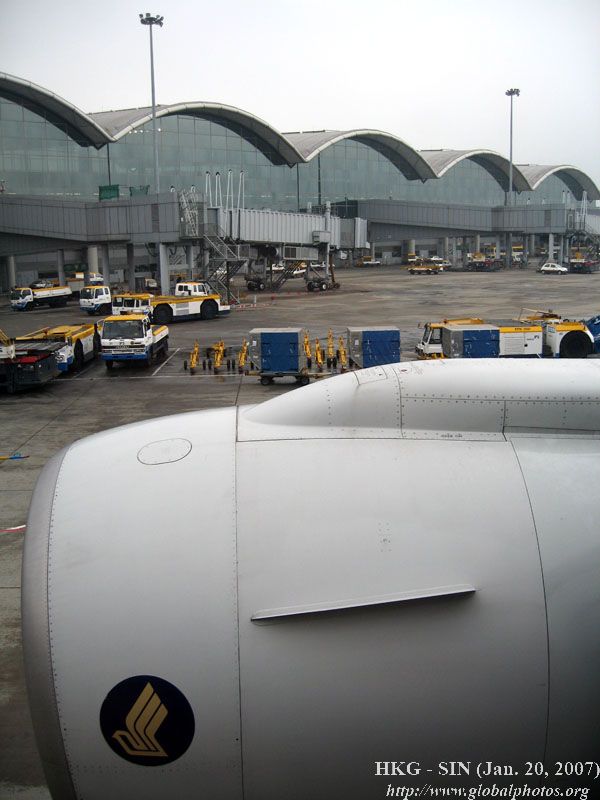 Flight Report : Hong Kong - Singapore Photo Gallery