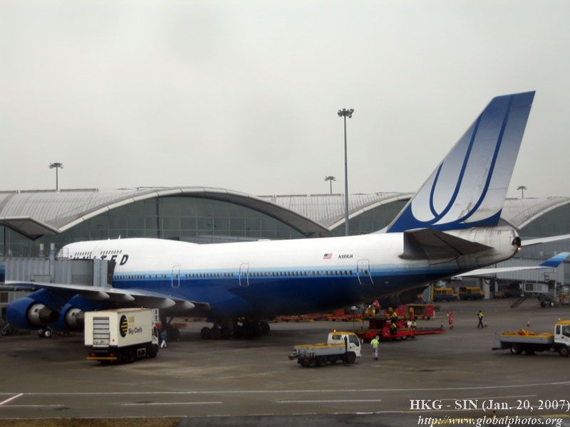 Flight Report : Hong Kong - Singapore Photo Gallery