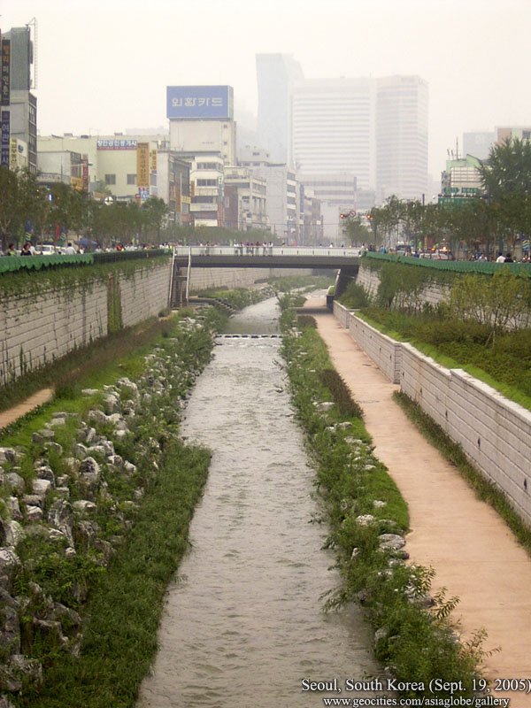 Seoul - Cheonggyecheon Stream Restoration Photo Gallery