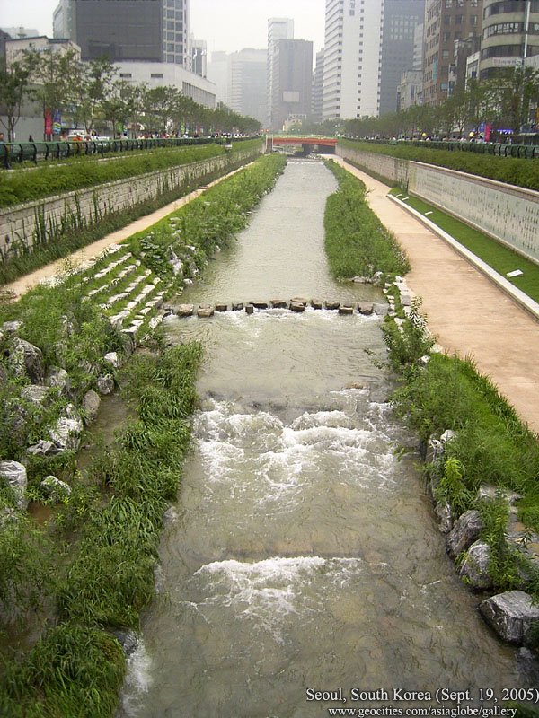 Seoul - Cheonggyecheon Stream Restoration Photo Gallery